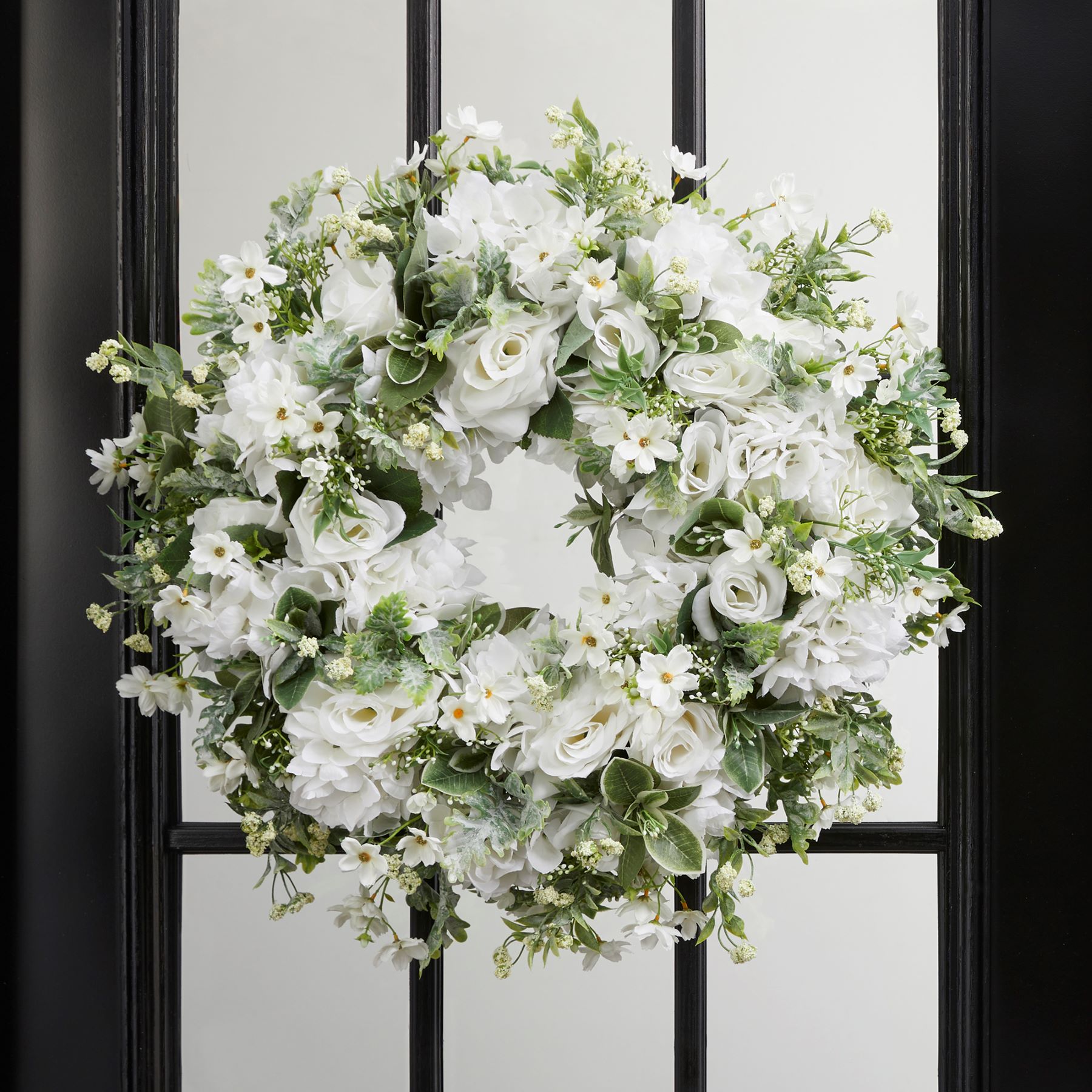 Lush White Hydrangea Wreath - FloraCraft